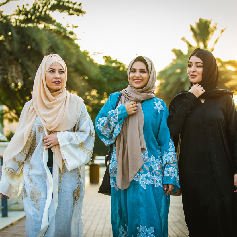 What is Abayas? A Comprehensive Guide to Understanding Abayas – VITABAYA